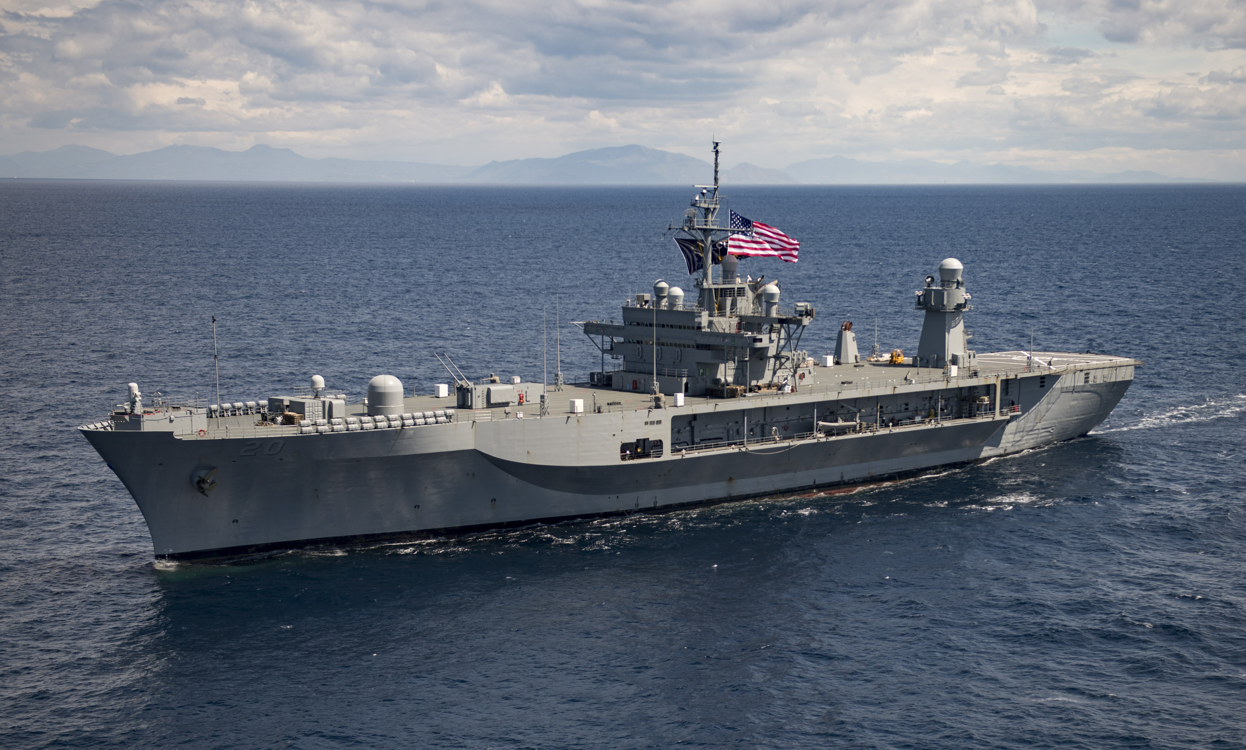USS MOUNT WHITNEY (LCC 20)